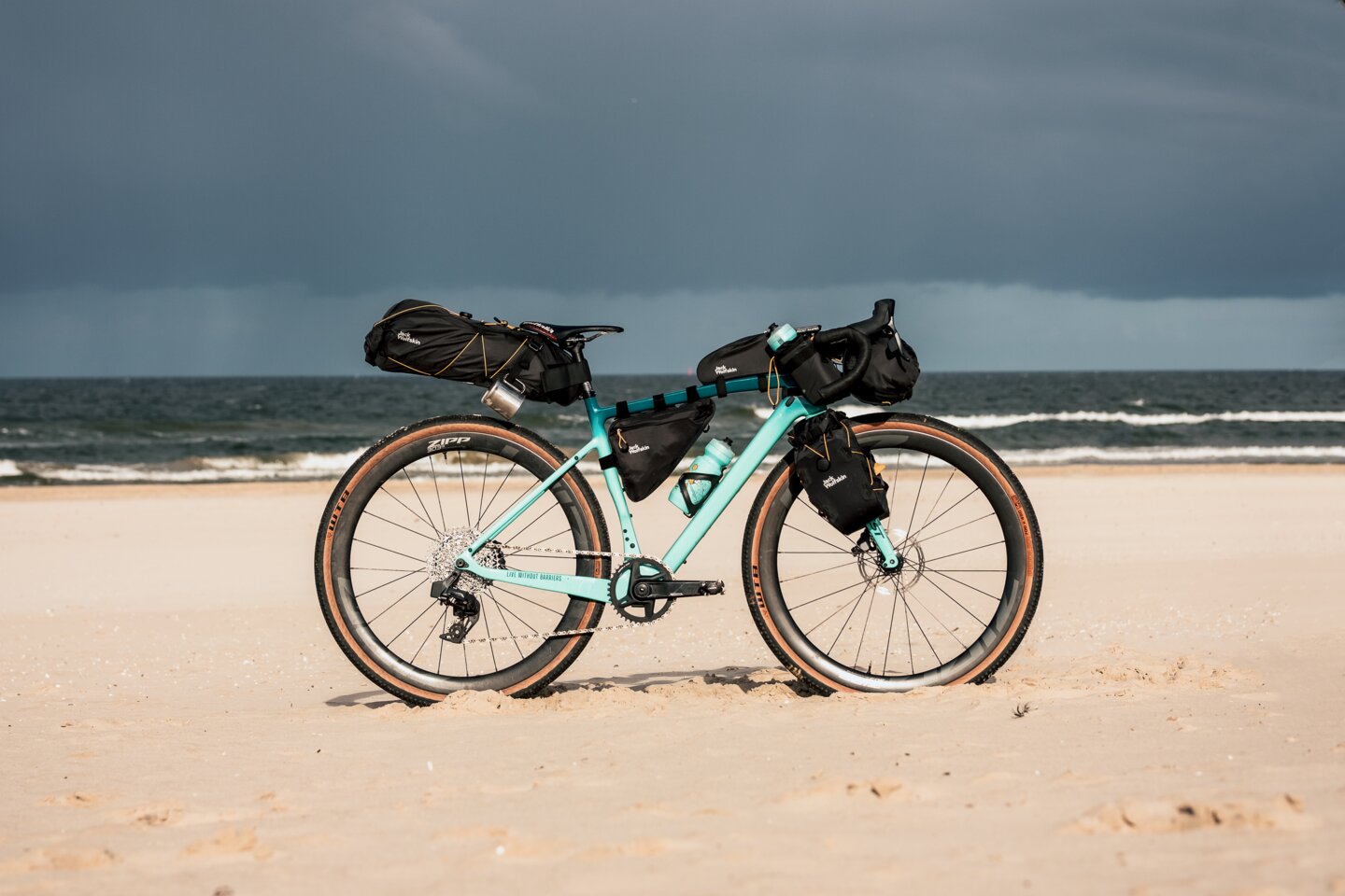 Outdoor Neuheiten: Jack Wolfskin Bikepacking Kollektion – Kinderoutdoor ...